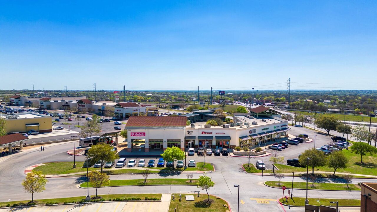 McCreless Market - MLB Capital Partners.